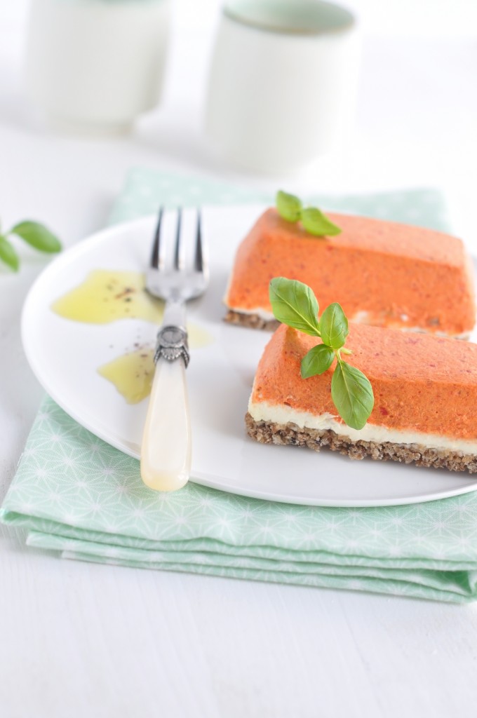 Cheesecake à la mousse de poivrons & chèvre frais - Stephatable
